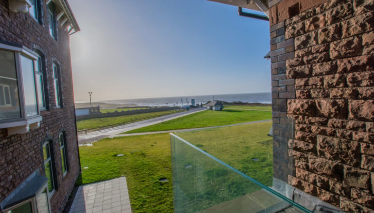 The Links | Apartments for Sale in Rest Bay, Porthcawl | Acorn
